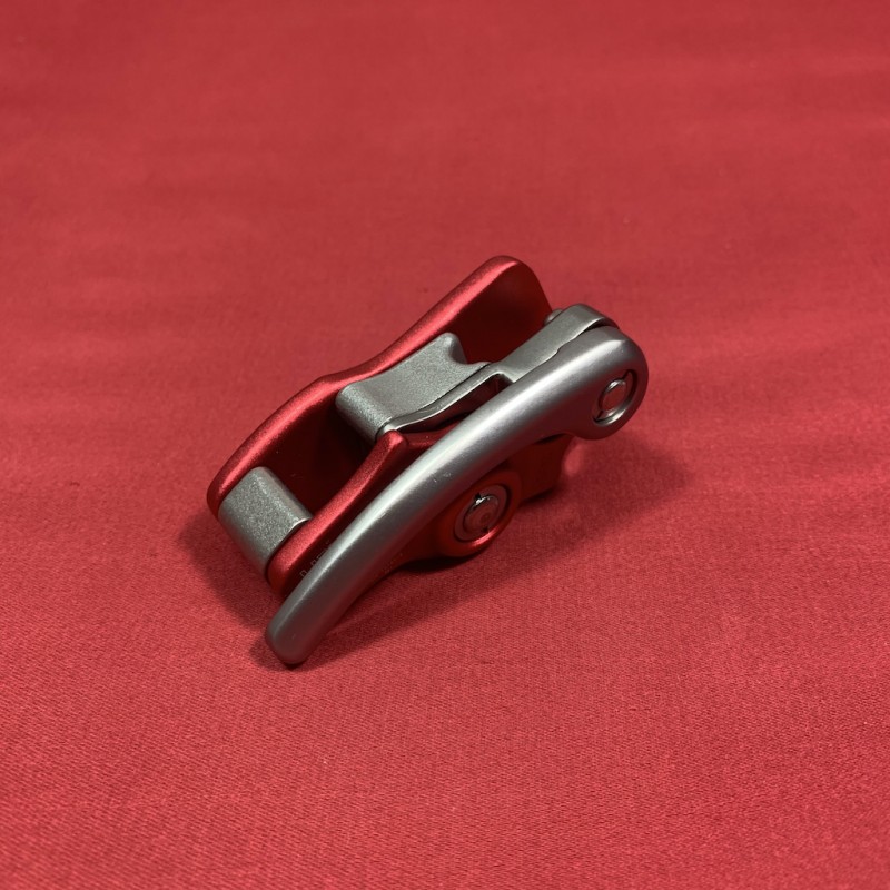 Lifeguard Assisted Breaking Belay Device - SlacklifeBC - Compact ...